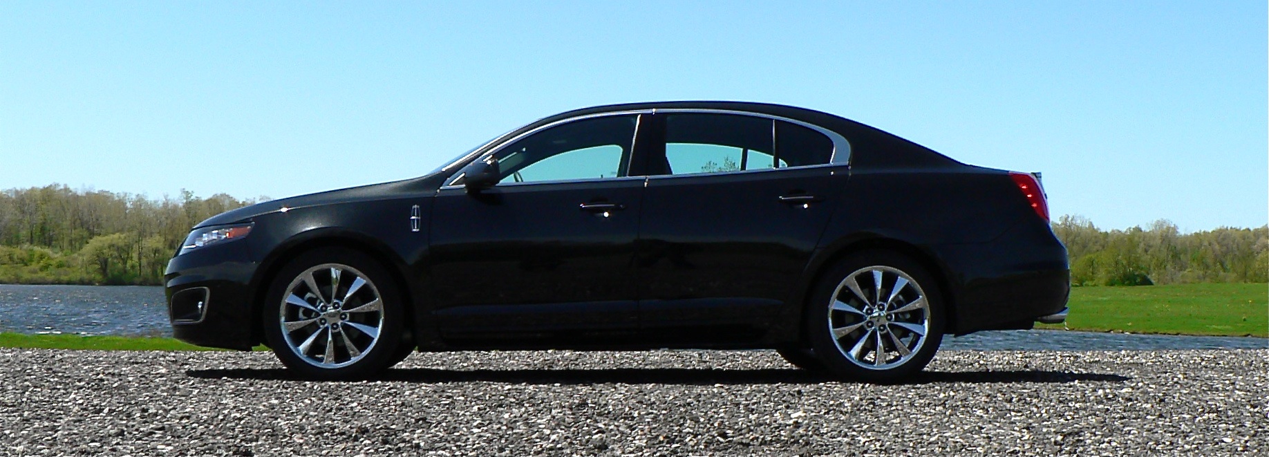 First Drive: 2010 Lincoln MKS EcoBoost : John LeBlanc's straight-six